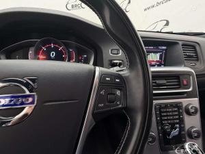 Balts Volvo V60 2017 Viļņa, ar dzinēja tilpumu 1.97 L un nobraukumu 258 tūkst. km par 7300 €, foto 29 vietnē AUTOMOTO.COM.LV