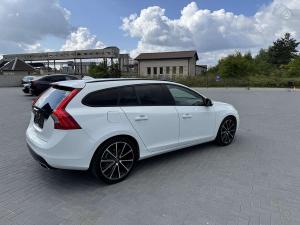 Balts Volvo V60 2017 Telšiai, ar dzinēja tilpumu 1.97 L un nobraukumu 253 tūkst. km par 7700 €, foto 8 vietnē AUTOMOTO.COM.LV