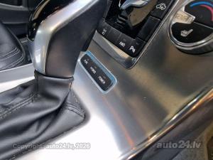 Balts Volvo V60 2017 Tallina, ar dzinēja tilpumu 2.40 L un nobraukumu 266 tūkst. km par 8300 €, foto 16 vietnē AUTOMOTO.COM.LV