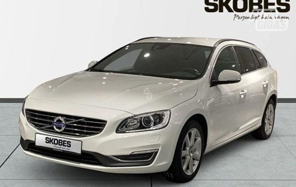 Balts Volvo V60 2018 Kauņa, ar dzinēja tilpumu 0.00 L un nobraukumu 87 tūkst. km par 22834 €, foto 4 vietnē AUTOMOTO.COM.LV
