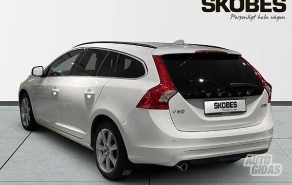 Balts Volvo V60 2018 Kauņa, ar dzinēja tilpumu 0.00 L un nobraukumu 87 tūkst. km par 22834 €, foto 5 vietnē AUTOMOTO.COM.LV
