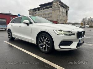Balts Volvo V60 2018 Tallina, ar dzinēja tilpumu 2.00 L un nobraukumu 165 tūkst. km par 19000 €, foto  vietnē AUTOMOTO.COM.LV