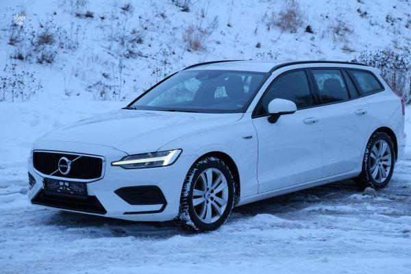 White Volvo V60 2018 in Kaunas, with an engine capacity of 1.97 L and mileage of 274 thousand km for 12400 €, photo 1 on AUTOMOTO.COM.LV