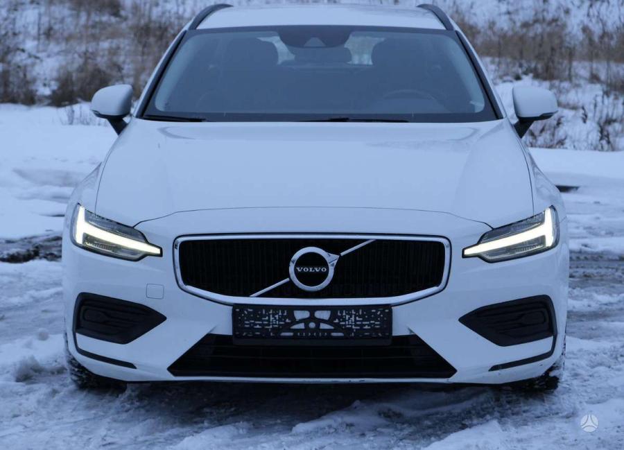 Balts Volvo V60 2018 Kauņa, ar dzinēja tilpumu 1.97 L un nobraukumu 274 tūkst. km par 12400 €, foto 4 vietnē AUTOMOTO.COM.LV