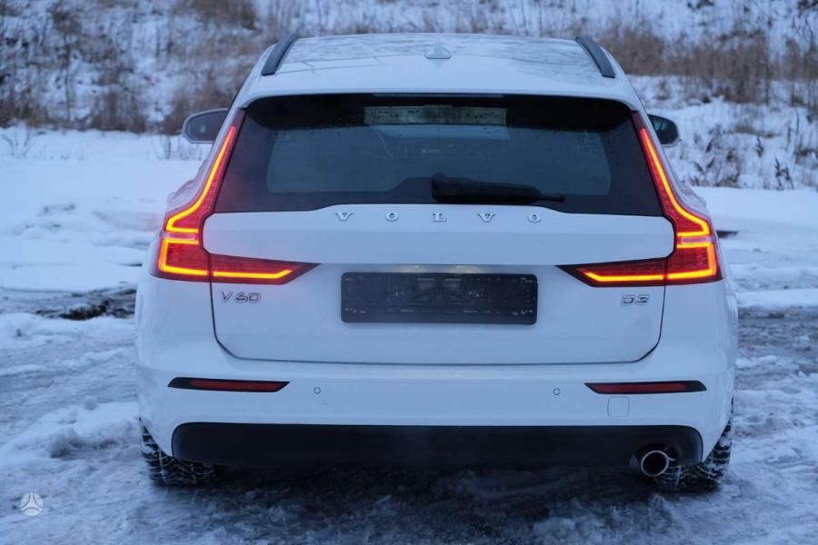 Balts Volvo V60 2018 Kauņa, ar dzinēja tilpumu 1.97 L un nobraukumu 274 tūkst. km par 12400 €, foto 11 vietnē AUTOMOTO.COM.LV