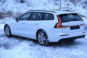 Balts Volvo V60 2018 Kauņa, ar dzinēja tilpumu 1.97 L un nobraukumu 274 tūkst. km par 12400 €, foto 13 vietnē AUTOMOTO.COM.LV