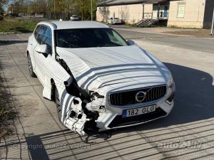 Balts Volvo V60 2018 Tartu, ar dzinēja tilpumu 2.00 L un nobraukumu 0 tūkst. km par 6000 €, foto 4 vietnē AUTOMOTO.COM.LV