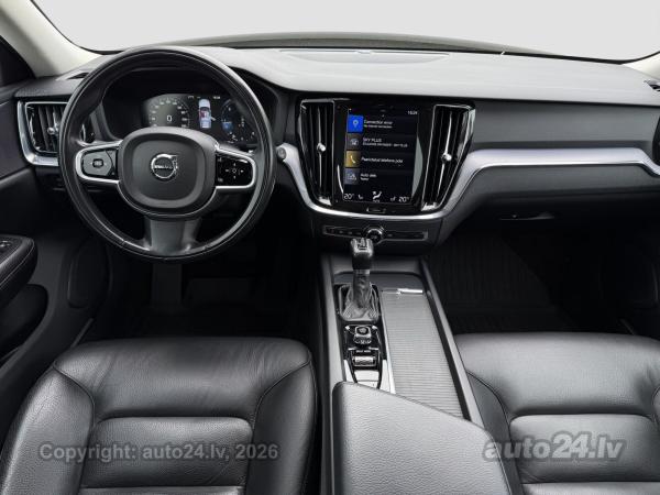 Balts Volvo V60 2018 Pērnava, ar dzinēja tilpumu 2.00 L un nobraukumu 188 tūkst. km par 16900 €, foto 6 vietnē AUTOMOTO.COM.LV