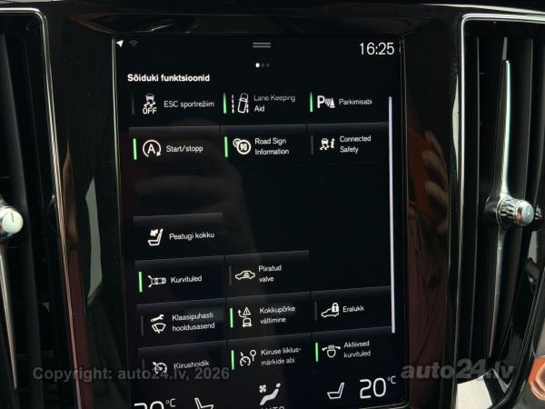 Balts Volvo V60 2018 Pērnava, ar dzinēja tilpumu 2.00 L un nobraukumu 188 tūkst. km par 16900 €, foto 9 vietnē AUTOMOTO.COM.LV