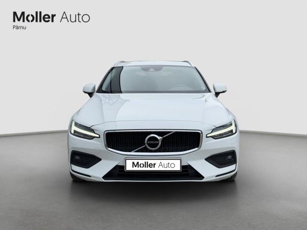 Balts Volvo V60 2018 Pērnava, ar dzinēja tilpumu 2.00 L un nobraukumu 188 tūkst. km par 16900 €, foto 3 vietnē AUTOMOTO.COM.LV