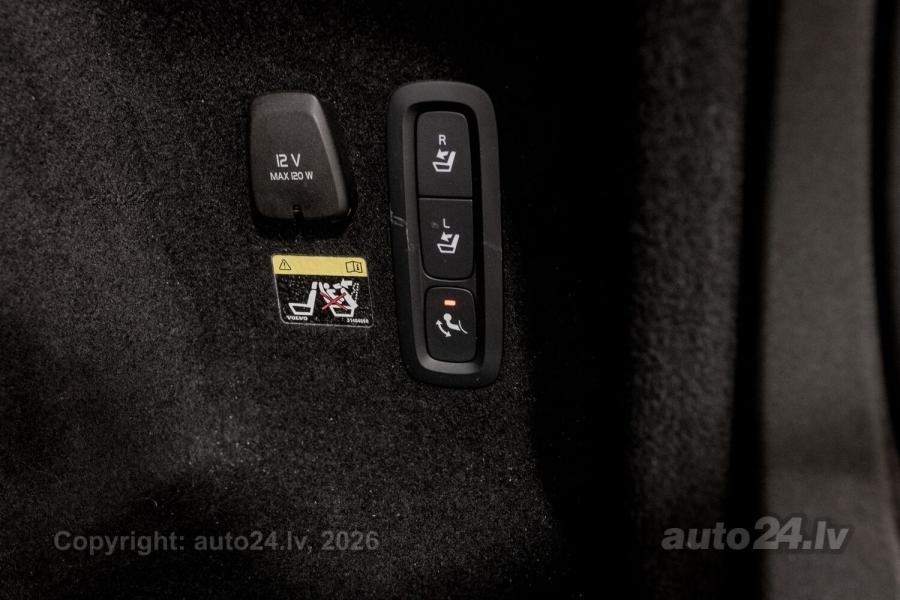 Белый Вольво B60 2018 в Пярну, объемом двигателя 2.00 л и пробегом 233 тыс. км за 17990 €, фото 22 на AUTOMOTO.COM.LV