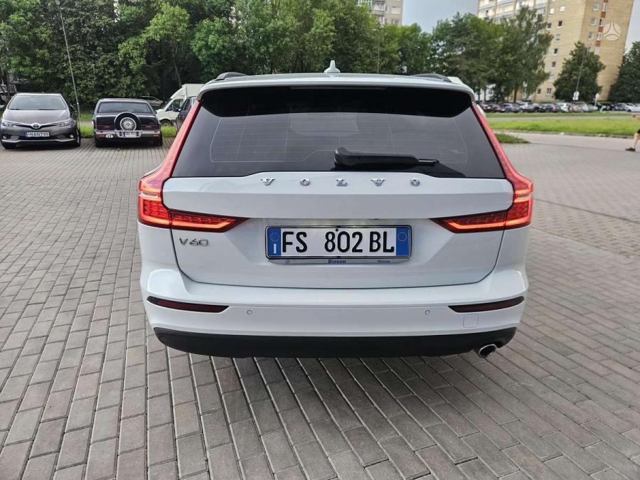 Белый Вольво B60 2018 в Каунас, объемом двигателя 1.97 л и пробегом 260 тыс. км за 11900 €, фото 20 на AUTOMOTO.COM.LV