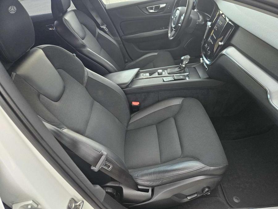 Белый Вольво B60 2018 в Каунас, объемом двигателя 1.97 л и пробегом 260 тыс. км за 11900 €, фото 31 на AUTOMOTO.COM.LV