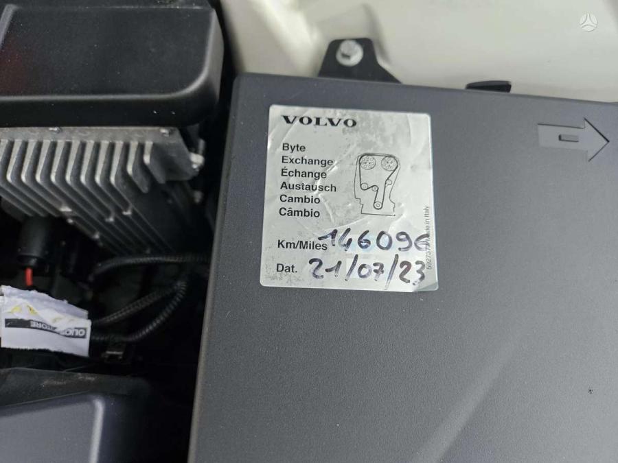 Белый Вольво B60 2018 в Каунас, объемом двигателя 1.97 л и пробегом 260 тыс. км за 11900 €, фото 48 на AUTOMOTO.COM.LV