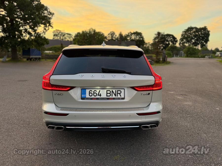 Белый Вольво B60 2018 в Таллин, объемом двигателя 2.00 л и пробегом 151 тыс. км за 22900 €, фото 5 на AUTOMOTO.COM.LV