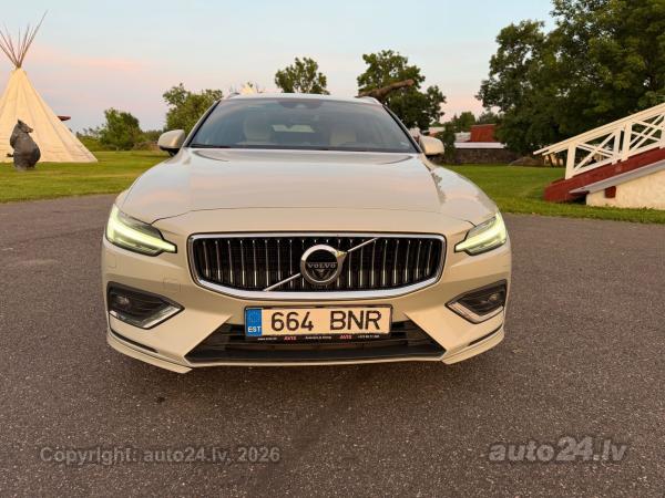 Белый Вольво B60 2018 в Таллин, объемом двигателя 2.00 л и пробегом 151 тыс. км за 22900 €, фото 8 на AUTOMOTO.COM.LV