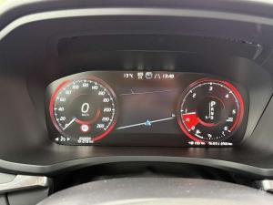 White Volvo V60 2018 in Vilnius, with an engine capacity of 1.97 L and mileage of 260 thousand km for 10950 €, photo 20 on AUTOMOTO.COM.LV