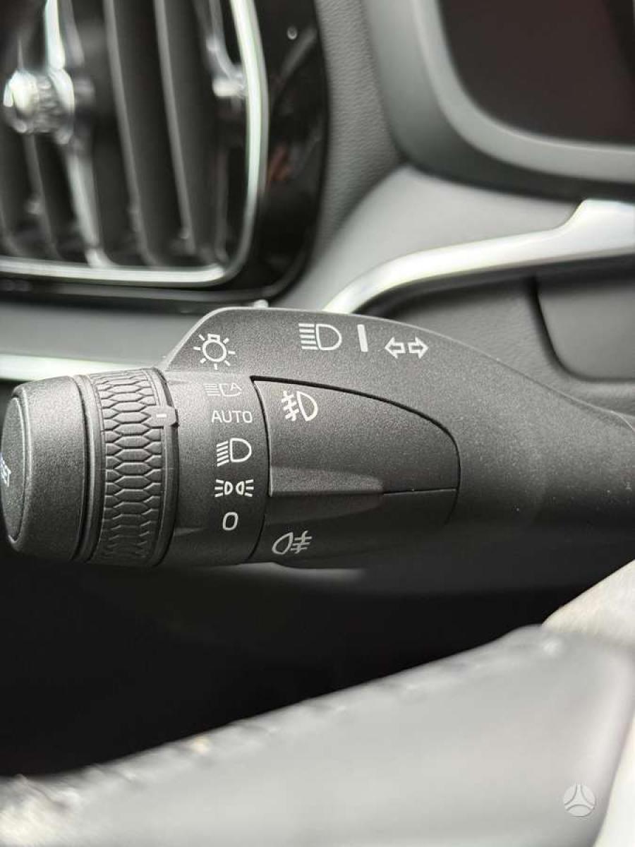Белый Вольво B60 2018 в Вильнюс, объемом двигателя 1.97 л и пробегом 265 тыс. км за 10300 €, фото 21 на AUTOMOTO.COM.LV