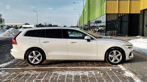 Balts Volvo V60 2019 Viļņa, ar dzinēja tilpumu 1.97 L un nobraukumu 305 tūkst. km par 13700 €, foto 8 vietnē AUTOMOTO.COM.LV