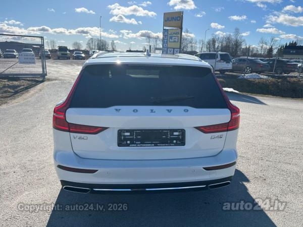 Balts Volvo V60 2019 Tartu, ar dzinēja tilpumu 2.00 L un nobraukumu 206 tūkst. km par 17490 €, foto 6 vietnē AUTOMOTO.COM.LV