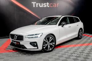 White Volvo V60 2019 in Parnu, with an engine capacity of 2.00 L and mileage of 238 thousand km for 16990 €, photo  on AUTOMOTO.COM.LV