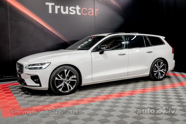 Balts Volvo V60 2019 Pērnava, ar dzinēja tilpumu 2.00 L un nobraukumu 238 tūkst. km par 16990 €, foto 5 vietnē AUTOMOTO.COM.LV