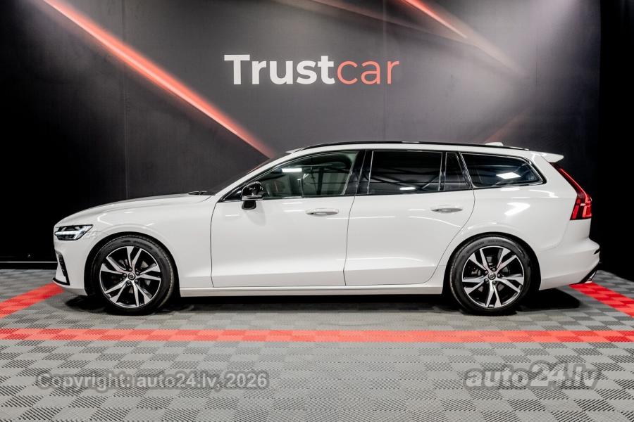 Balts Volvo V60 2019 Pērnava, ar dzinēja tilpumu 2.00 L un nobraukumu 238 tūkst. km par 16990 €, foto 7 vietnē AUTOMOTO.COM.LV