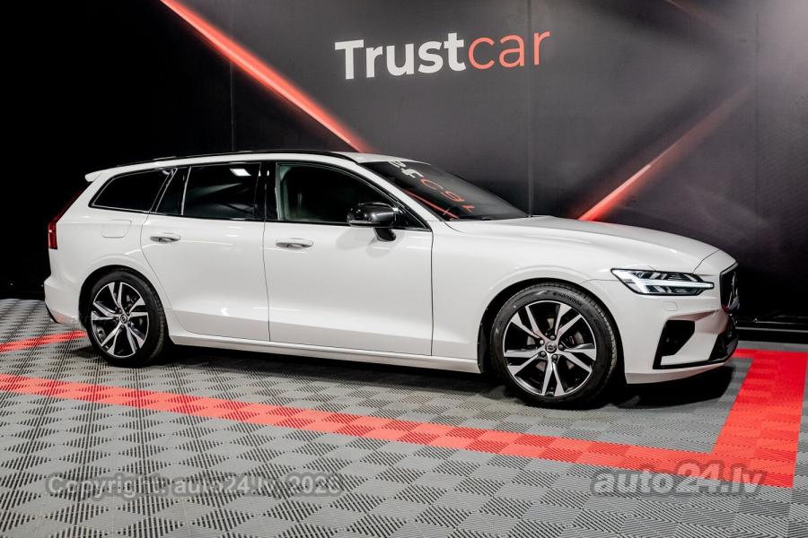 Balts Volvo V60 2019 Pērnava, ar dzinēja tilpumu 2.00 L un nobraukumu 238 tūkst. km par 16990 €, foto 11 vietnē AUTOMOTO.COM.LV