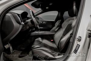 Balts Volvo V60 2019 Pērnava, ar dzinēja tilpumu 2.00 L un nobraukumu 238 tūkst. km par 16990 €, foto 13 vietnē AUTOMOTO.COM.LV