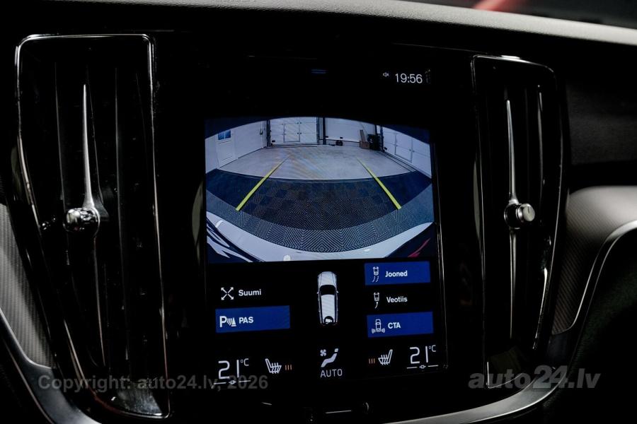 Balts Volvo V60 2019 Pērnava, ar dzinēja tilpumu 2.00 L un nobraukumu 238 tūkst. km par 16990 €, foto 25 vietnē AUTOMOTO.COM.LV