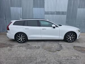 Белый Вольво B60 2019 в Таллин, объемом двигателя 2.00 л и пробегом 338 тыс. км за 11790 €, фото 6 на AUTOMOTO.COM.LV