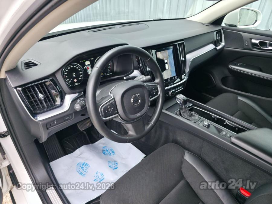Белый Вольво B60 2019 в Таллин, объемом двигателя 2.00 л и пробегом 338 тыс. км за 11790 €, фото 11 на AUTOMOTO.COM.LV