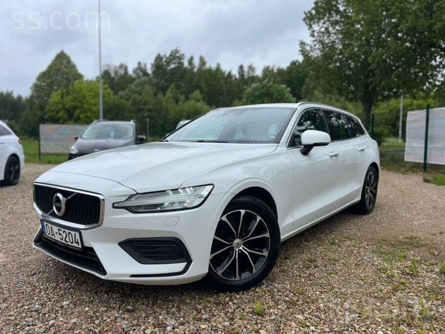 Balts Volvo V60 2019 Kuldīga, ar dzinēja tilpumu 2.00 L un nobraukumu 305 tūkst. km par 13090 €, foto 3 vietnē AUTOMOTO.COM.LV
