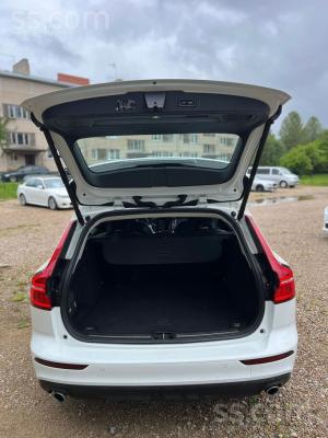 Balts Volvo V60 2019 Kuldīga, ar dzinēja tilpumu 2.00 L un nobraukumu 305 tūkst. km par 13090 €, foto 12 vietnē AUTOMOTO.COM.LV