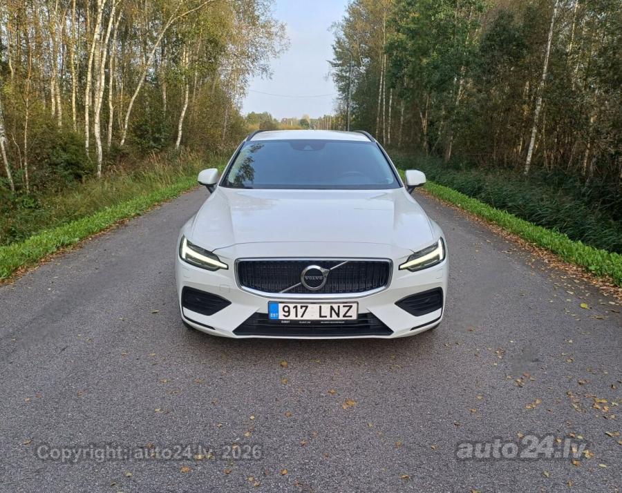 Balts Volvo V60 2019 Keila, ar dzinēja tilpumu 2.00 L un nobraukumu 160 tūkst. km par 14999 €, foto 3 vietnē AUTOMOTO.COM.LV