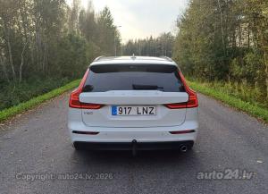 Balts Volvo V60 2019 Keila, ar dzinēja tilpumu 2.00 L un nobraukumu 160 tūkst. km par 14999 €, foto 5 vietnē AUTOMOTO.COM.LV