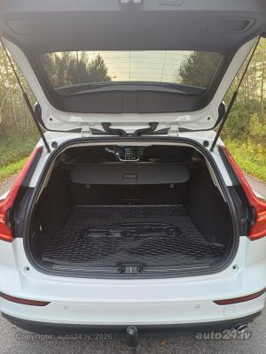 Balts Volvo V60 2019 Keila, ar dzinēja tilpumu 2.00 L un nobraukumu 160 tūkst. km par 14999 €, foto 6 vietnē AUTOMOTO.COM.LV