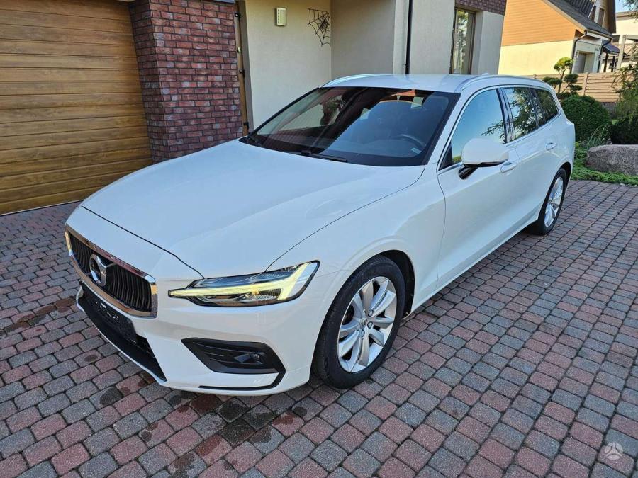 Белый Вольво B60 2019 в Ширвинтос, объемом двигателя 1.97 л и пробегом 242 тыс. км за 11300 €, фото 1 на AUTOMOTO.COM.LV