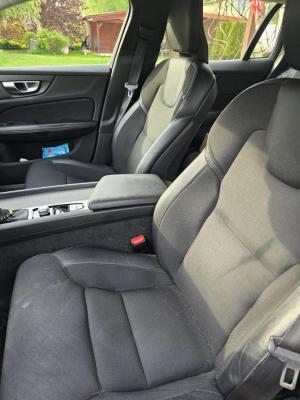 Balts Volvo V60 2019 Šauļi, ar dzinēja tilpumu 1.97 L un nobraukumu 62 tūkst. km par 24500 €, foto 15 vietnē AUTOMOTO.COM.LV