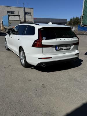 Белый Вольво B60 2019 в Таллин, объемом двигателя 2.00 л и пробегом 91 тыс. км за 19000 €, фото 5 на AUTOMOTO.COM.LV