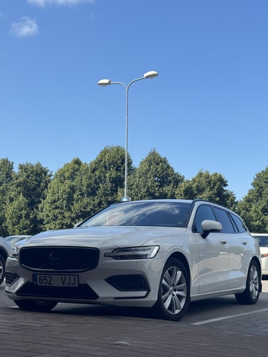 Белый Вольво B60 2019 в Таллин, объемом двигателя 2.00 л и пробегом 91 тыс. км за 19000 €, фото 8 на AUTOMOTO.COM.LV
