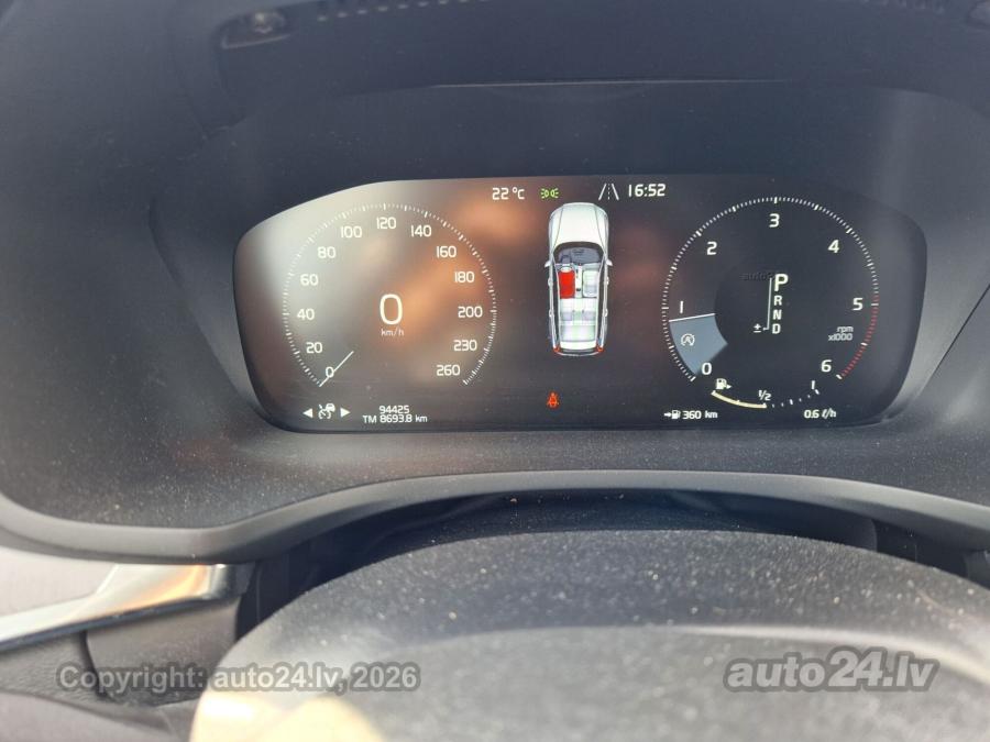 Balts Volvo V60 2019 Tallina, ar dzinēja tilpumu 2.00 L un nobraukumu 94 tūkst. km par 21500 €, foto 21 vietnē AUTOMOTO.COM.LV