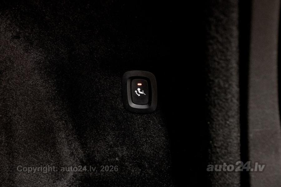 Белый Вольво B60 2019 в Пярну, объемом двигателя 2.00 л и пробегом 224 тыс. км за 16900 €, фото 23 на AUTOMOTO.COM.LV