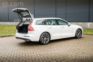Balts Volvo V60 2020 Rīga, ar dzinēja tilpumu 2.00 L un nobraukumu 270 tūkst. km par 17990 €, foto 11 vietnē AUTOMOTO.COM.LV