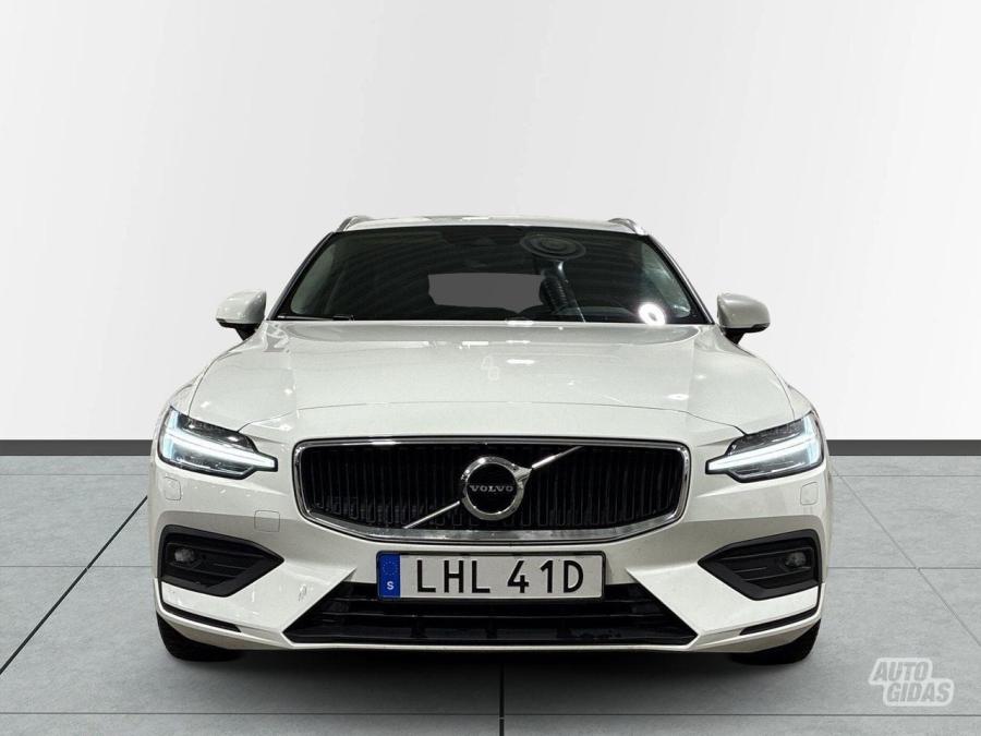 Balts Volvo V60 2020 Kauņa, ar dzinēja tilpumu 0.00 L un nobraukumu 92 tūkst. km par 28749 €, foto 2 vietnē AUTOMOTO.COM.LV