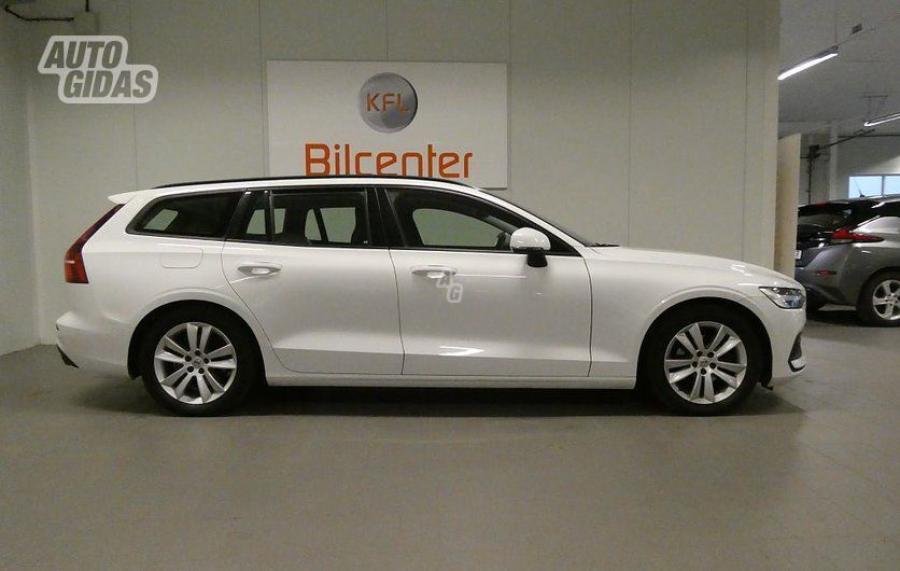 White Volvo V60 2020 in Kaunas, with an engine capacity of 0.00 L and mileage of 90 thousand km for 29309 €, photo 5 on AUTOMOTO.COM.LV