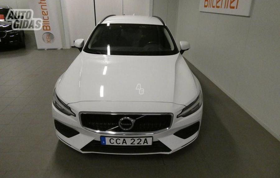 White Volvo V60 2020 in Kaunas, with an engine capacity of 0.00 L and mileage of 90 thousand km for 29309 €, photo 11 on AUTOMOTO.COM.LV