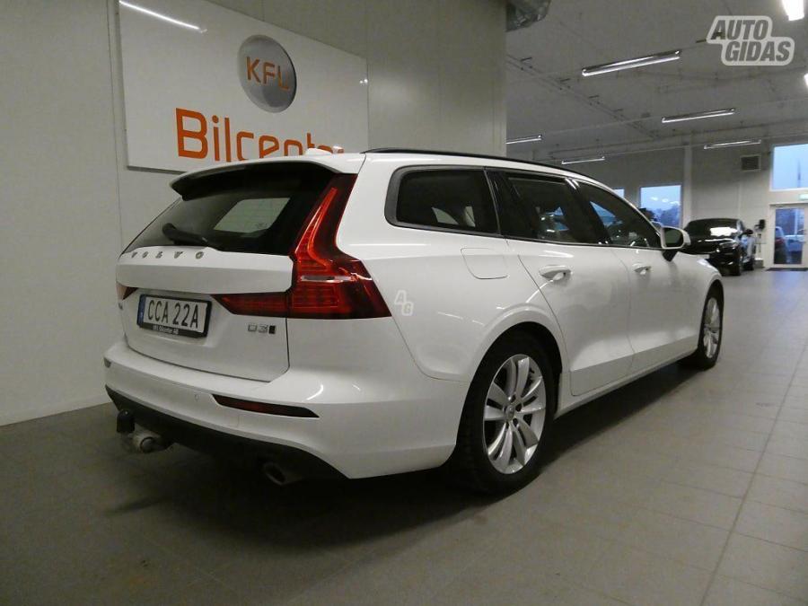 White Volvo V60 2020 in Kaunas, with an engine capacity of 0.00 L and mileage of 90 thousand km for 29309 €, photo 20 on AUTOMOTO.COM.LV