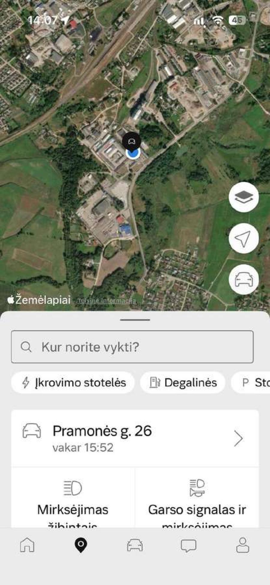 White Volvo V60 2020 in Taurage, with an engine capacity of 1.97 L and mileage of 167 thousand km for 19300 €, photo 30 on AUTOMOTO.COM.LV