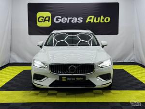 White Volvo V60 2020 in Avizieniai, with an engine capacity of 2.00 L and mileage of 87 thousand km for 26000 €, photo 7 on AUTOMOTO.COM.LV